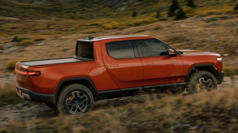 Rivian working on improved 'tank turn' feature - The Charge