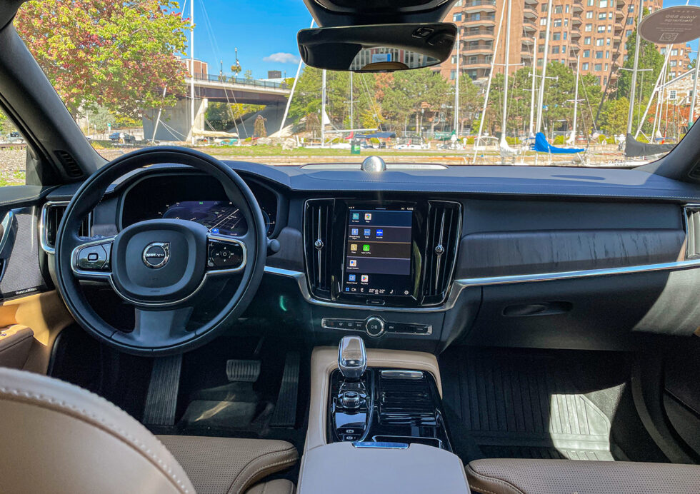 A tale of two sedans: Volvo S90 Recharge Extended Range vs Genesis G80 ...